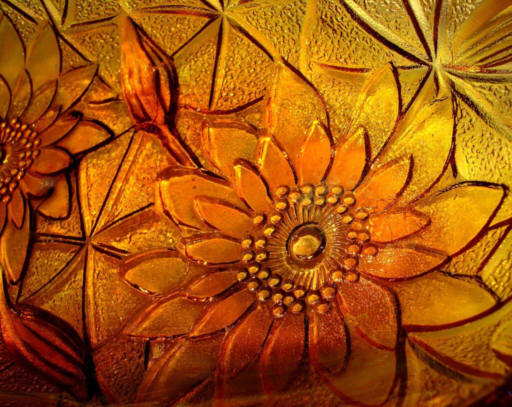 The History and Value of Carnival Glass - Estate Sale List